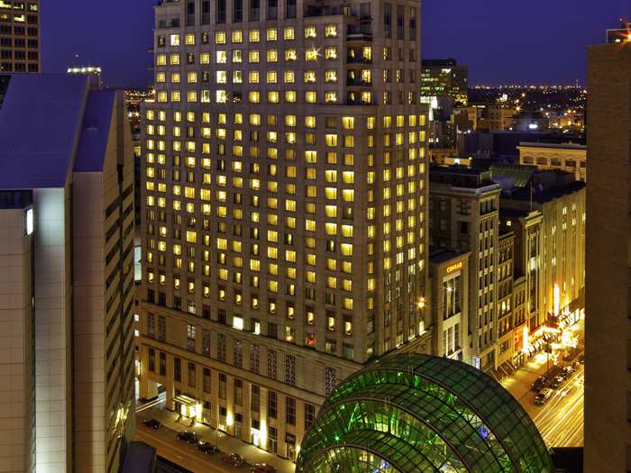 2021 Indy 500 Hotels in Indianapolis, Indiana. Luxury Hotels.