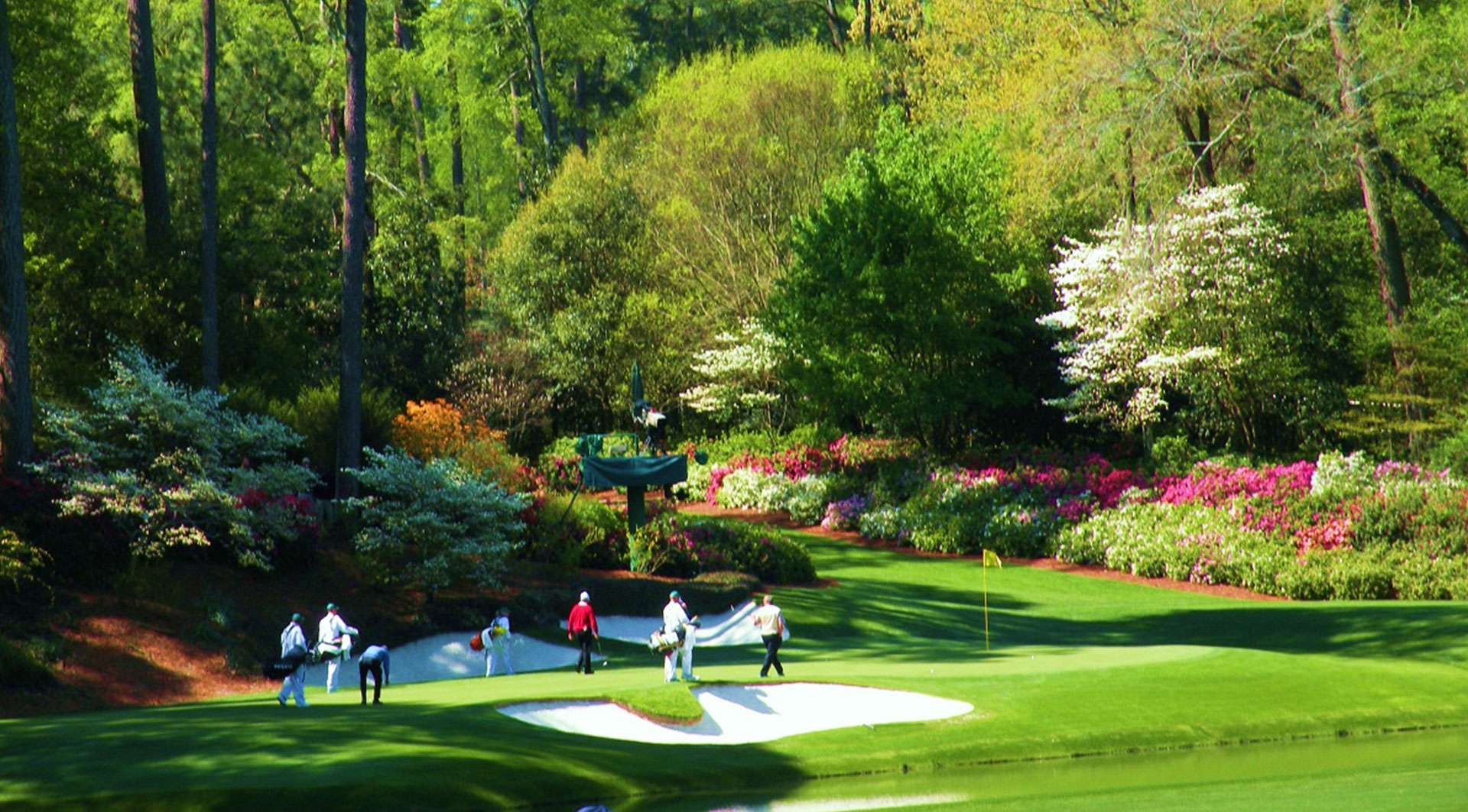 A Guide To Etiquette At The Masters Golf Tournament Roadtrips a-guide-to-etiquette-at-the-masters-golf-tournament-roadtrips